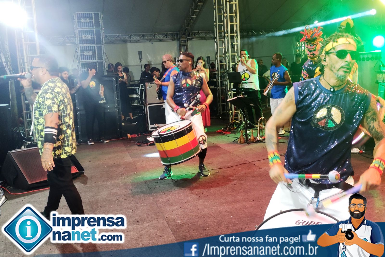 PORTO SEGURO | Banda Olodum emociona público cantando seus grandes ...